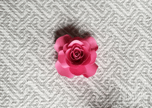 Mini Paper Rose - Living and Crafting
