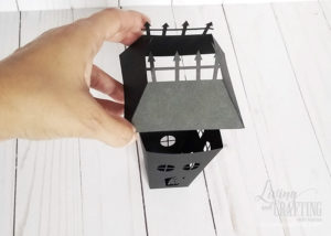 Halloween Haunted House Lantern - Living and Crafting