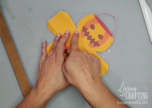 Jack O Lantern Paper Bag DIY (Easy for kids) - Living and Crafting